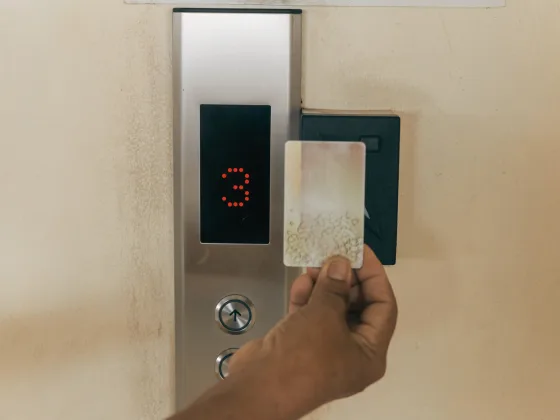Elevator Access Control: Buyer's Guide 2025